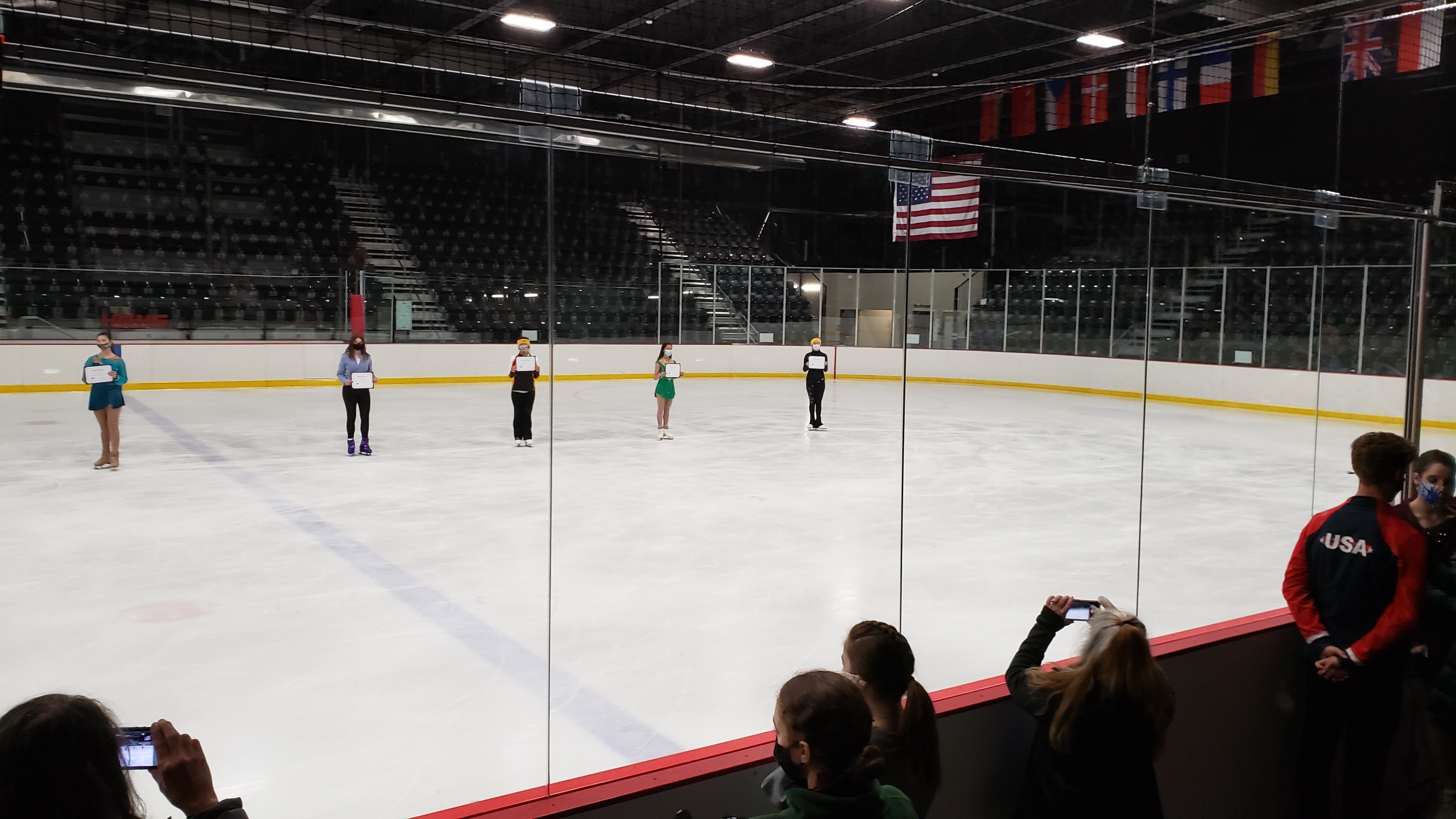 scholar-award-right-20201103 – Skating Club of Northern Virginia